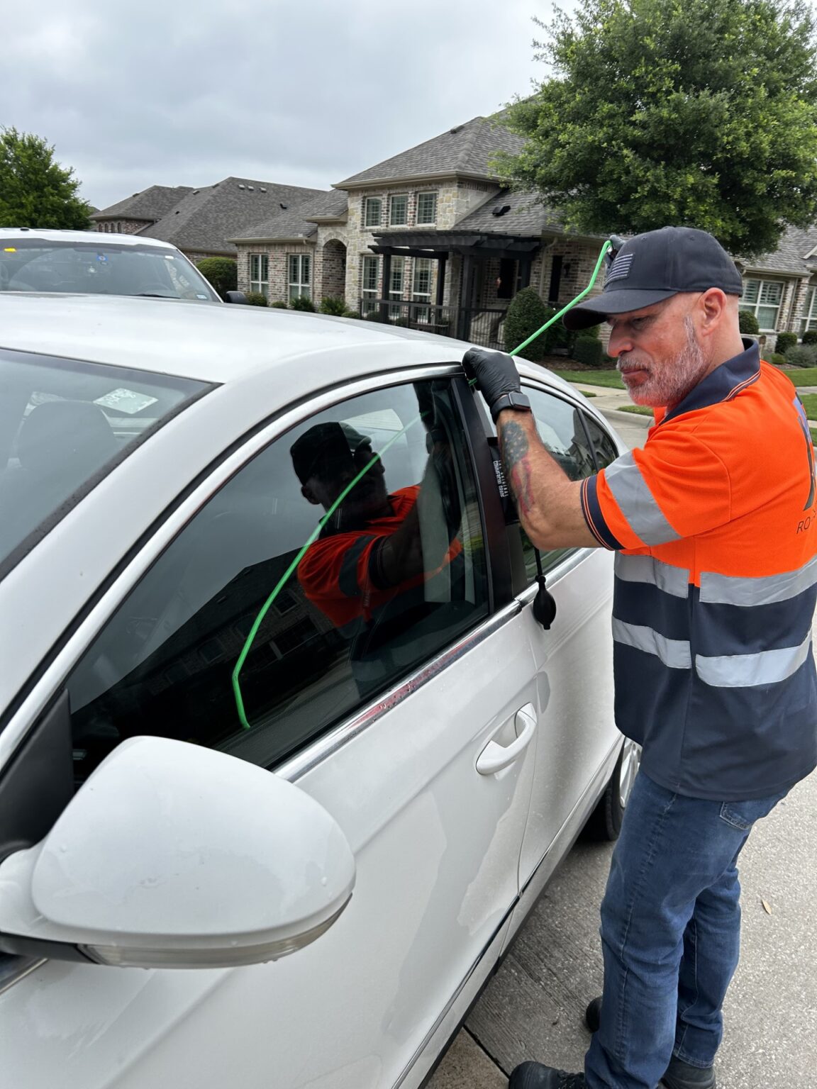 Lockout Assistance - Auto Rescue Experts Roadside Assistance